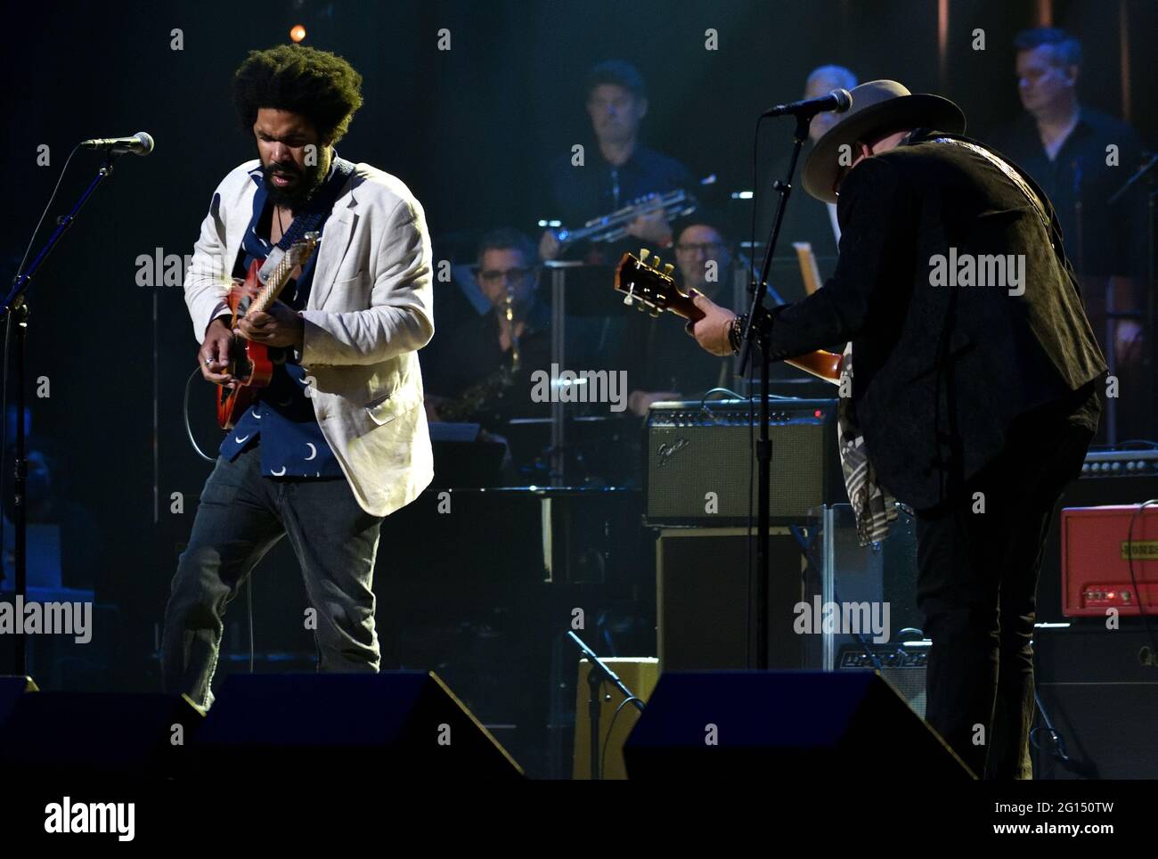 L-R: Tash Neal and Jimmy Vivito perform at the Fifth Annual Love Rocks ...
