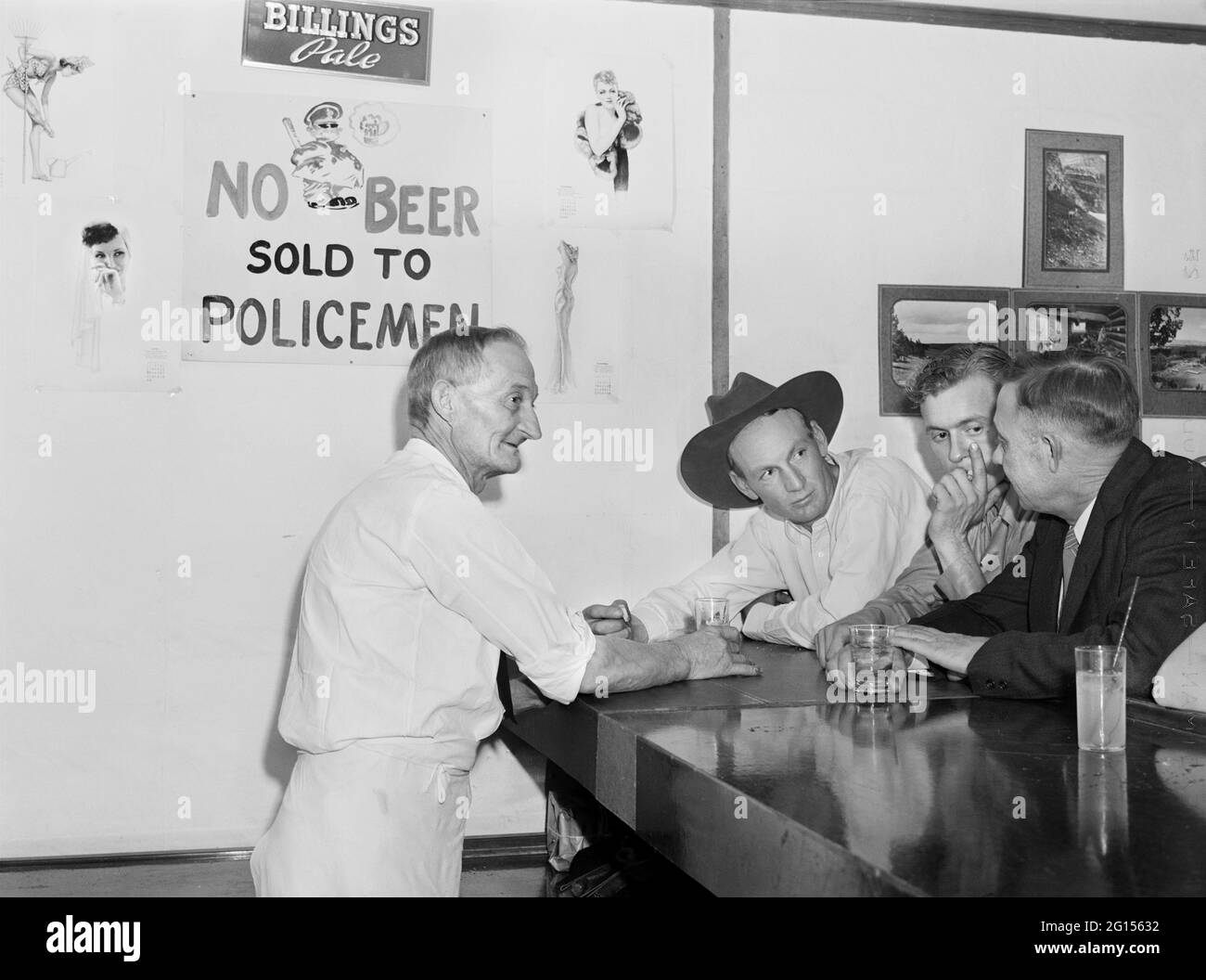1940s bar america hi-res stock photography and images - Alamy