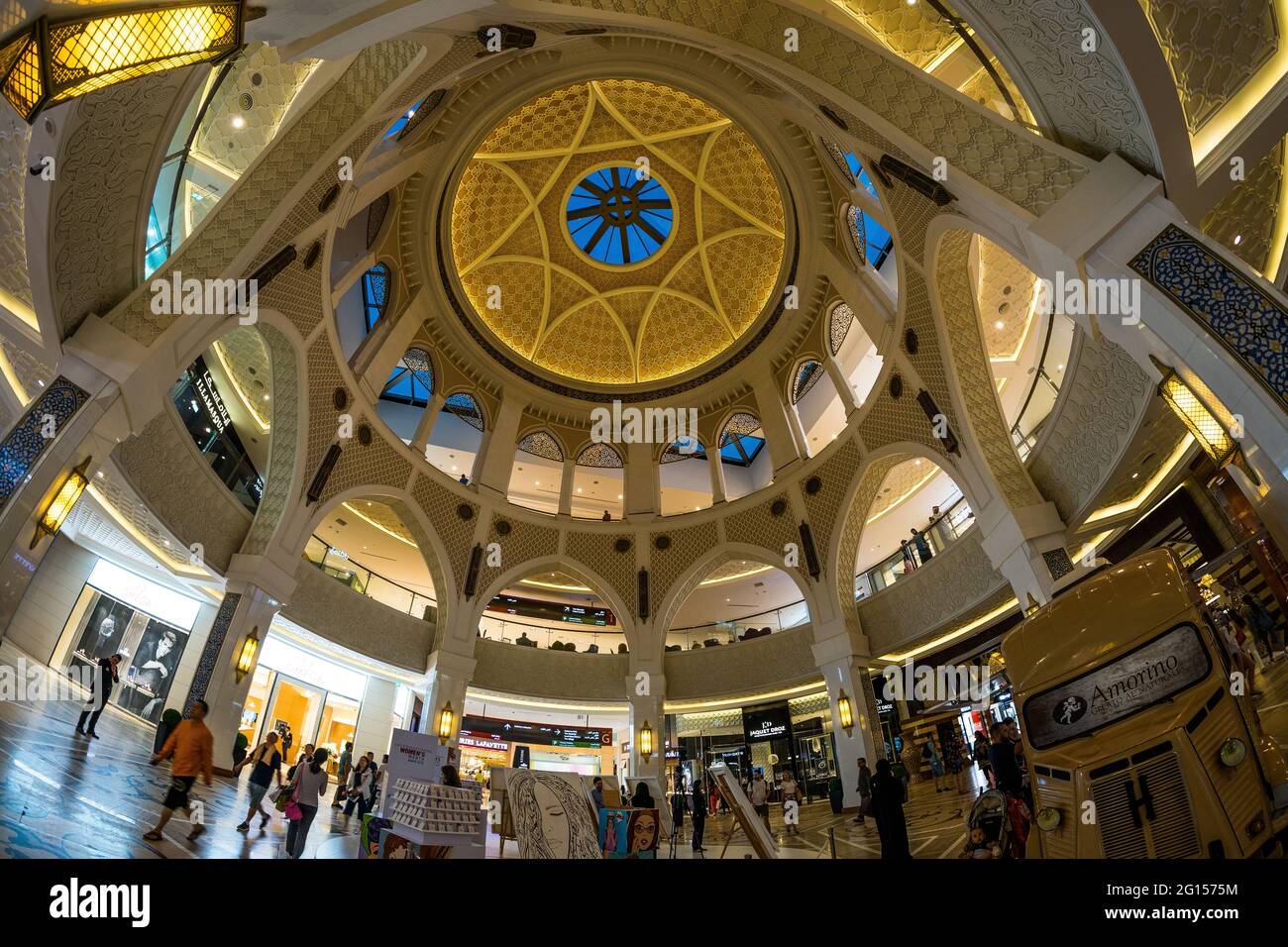 The interior of Dubai Mall via fisheye lens Stock Photo - Alamy