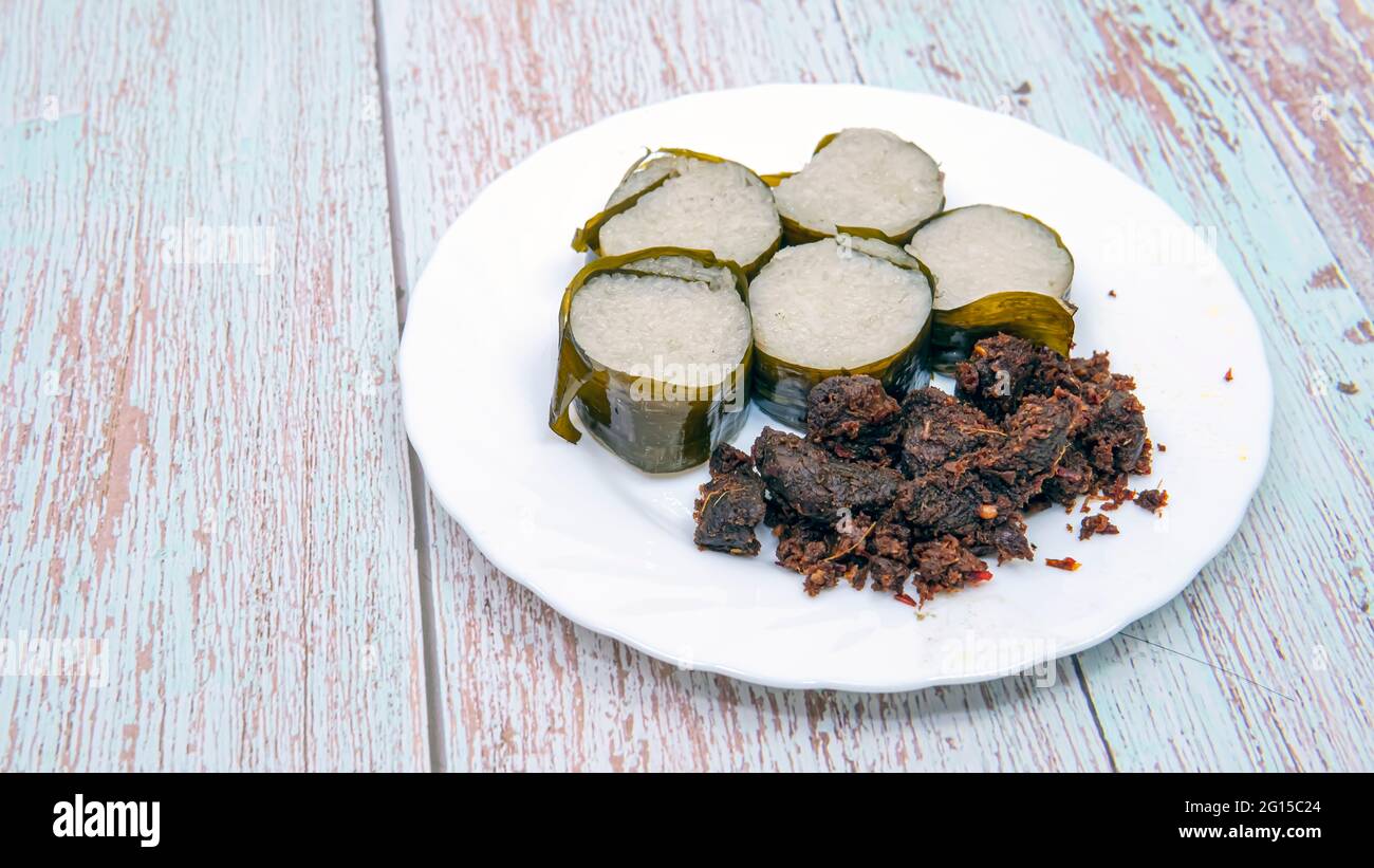 Malaysia rendang rice bamboo hi-res stock photography and images - Alamy