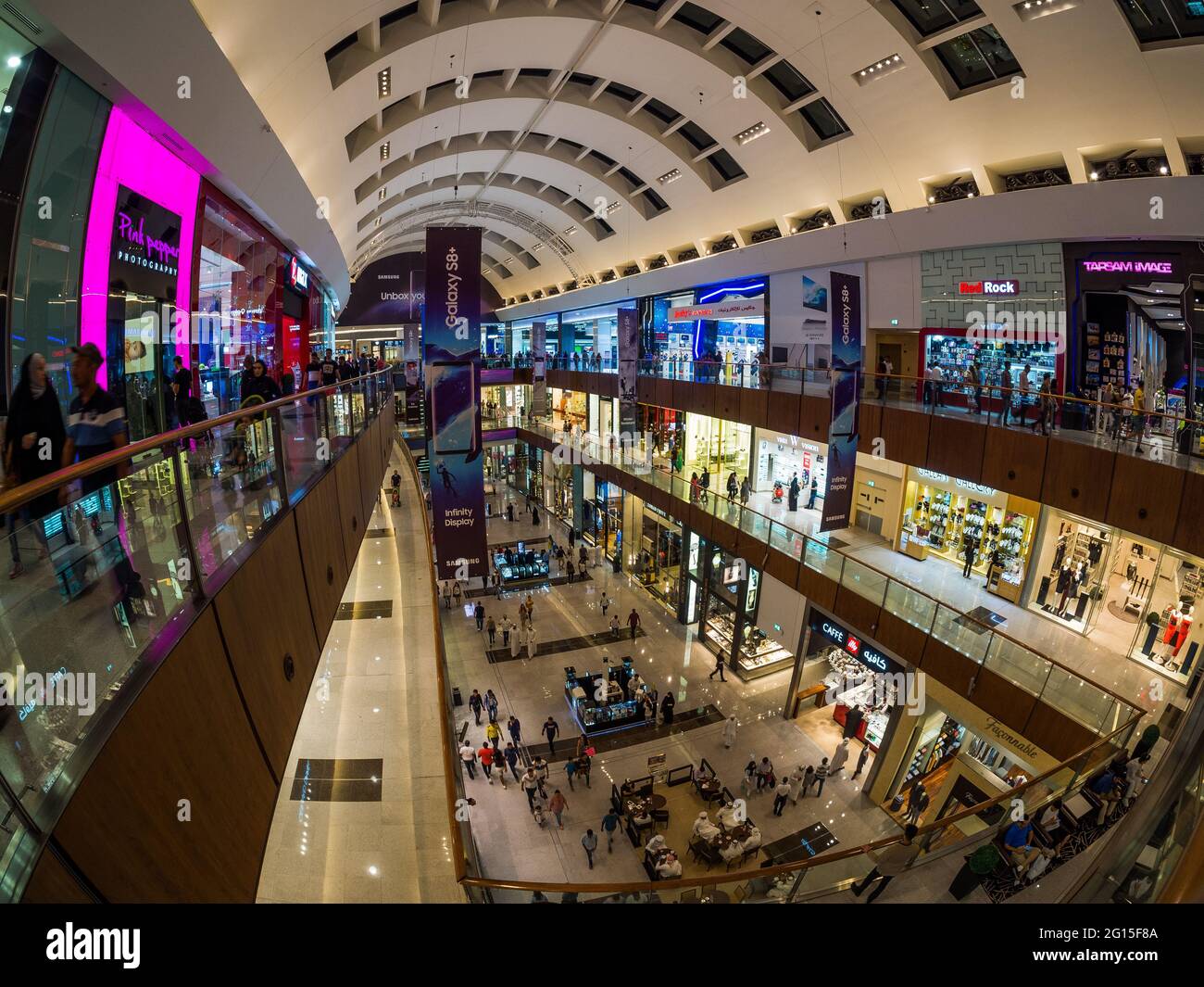 The building interior of dubai mall Stock Photo - Alamy