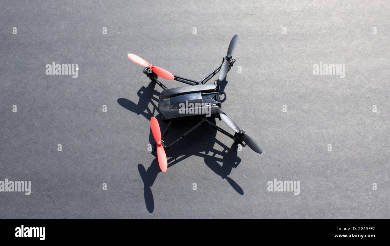 Drone aircraft not military small hi-res stock photography and images ...