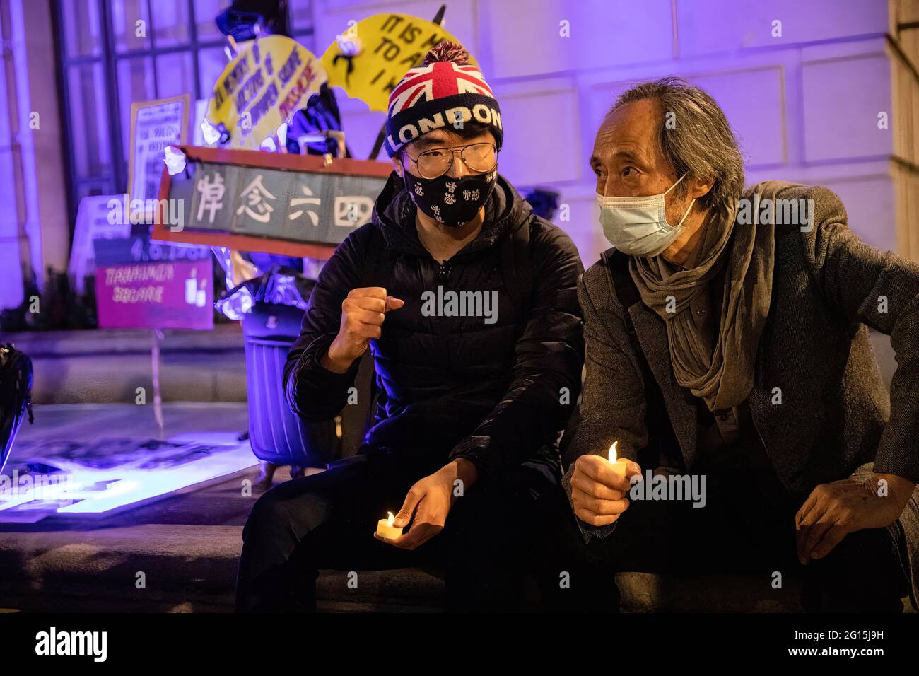 Anniversary kit hi-res stock photography and images - Alamy