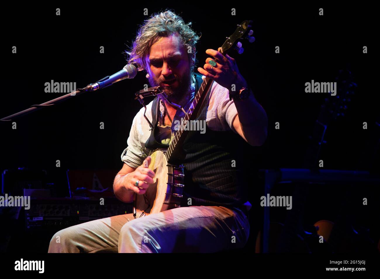 John Butler, award winning Australian singer songwriter performs a live ...