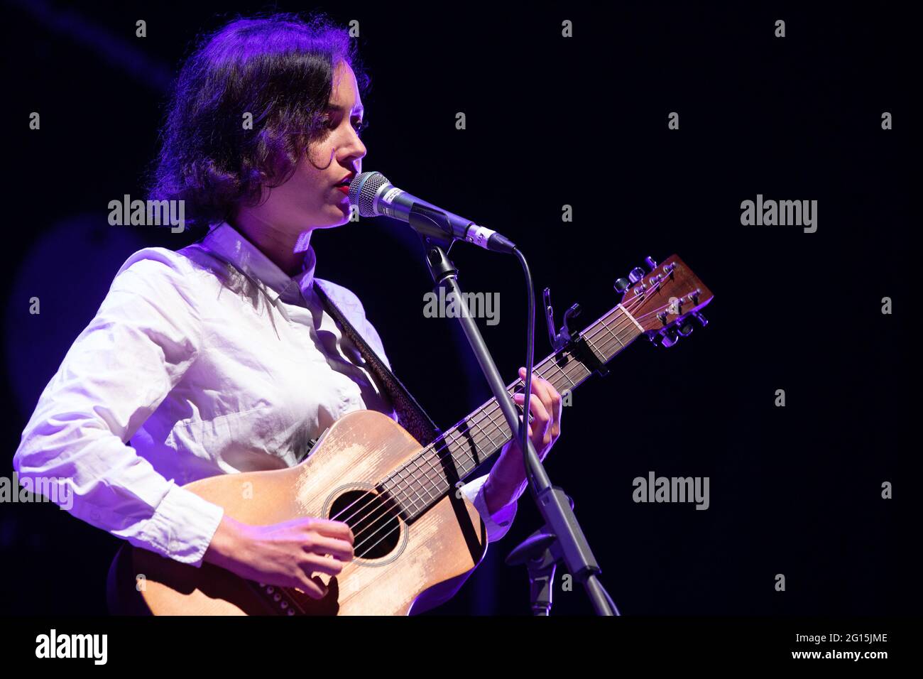 John Butler, award winning Australian singer songwriter performs a live ...