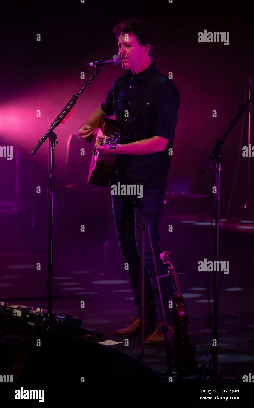 Bernard Fanning performs a live concert with his band The Black Fins in ...