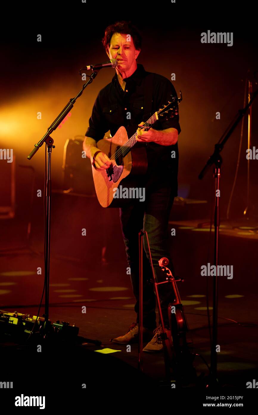 Bernard Fanning performs a live concert with his band The Black Fins in ...