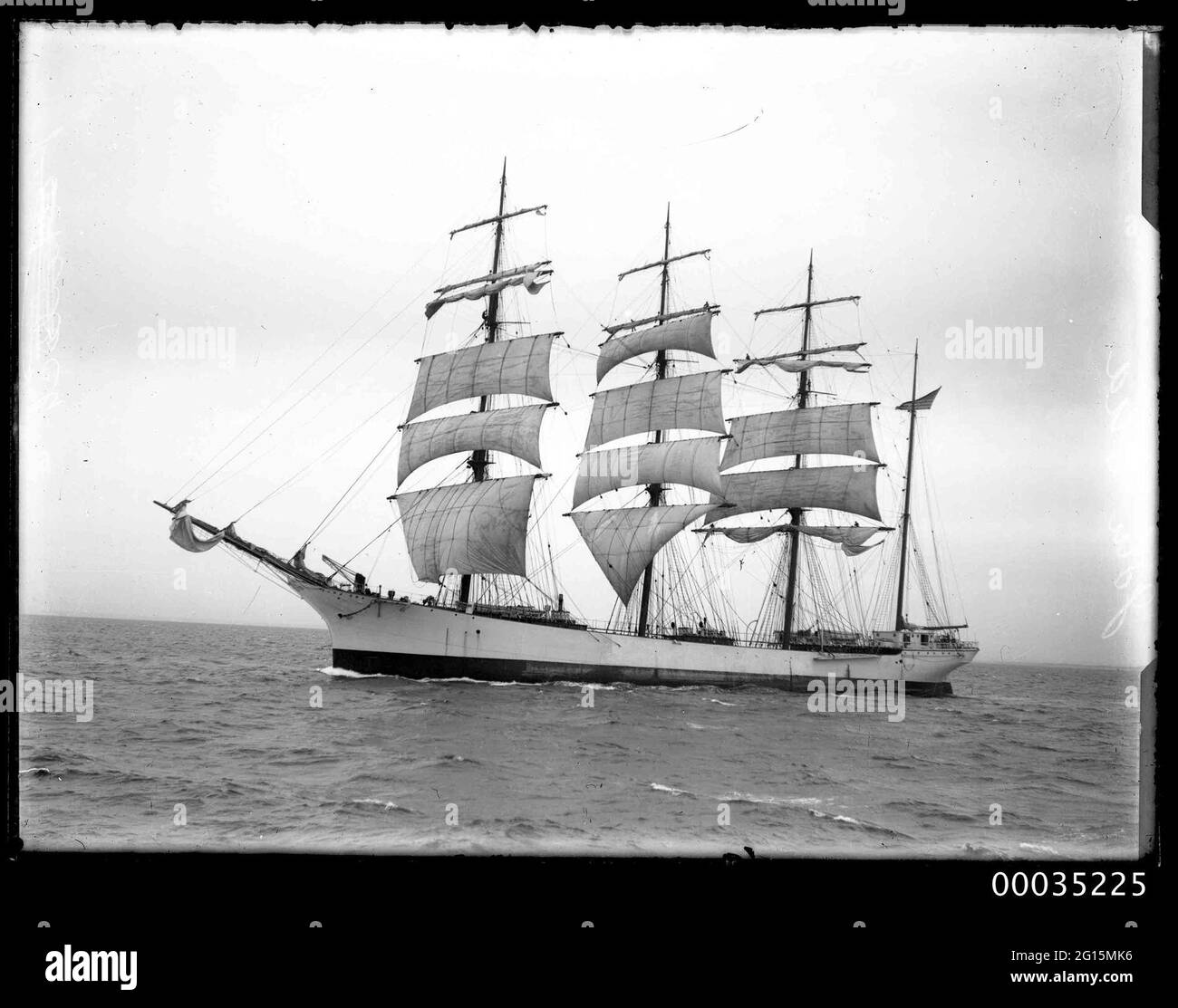 American barque Black and White Stock Photos & Images - Alamy
