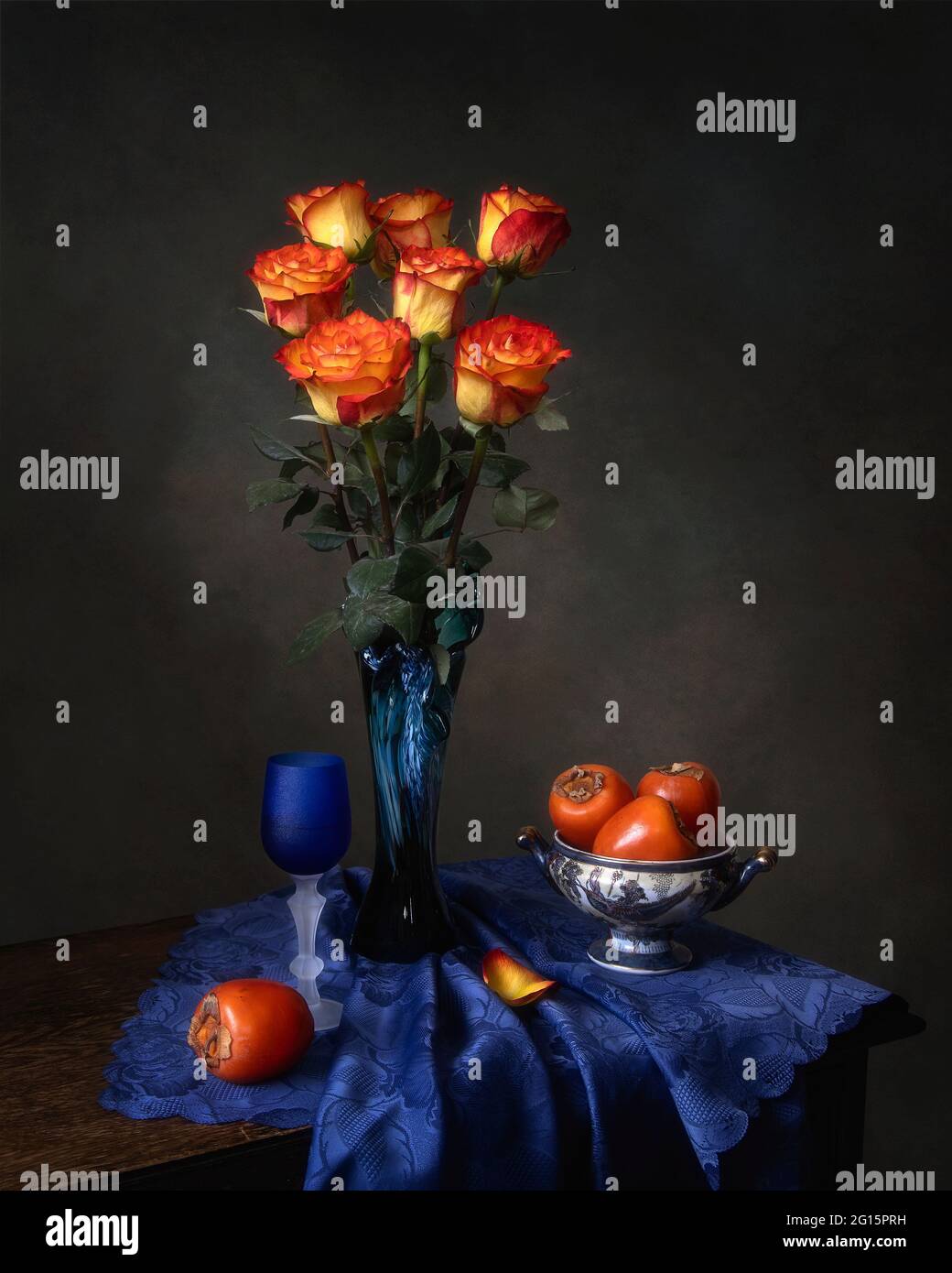Still life with splendid bouquet of roses Stock Photo - Alamy