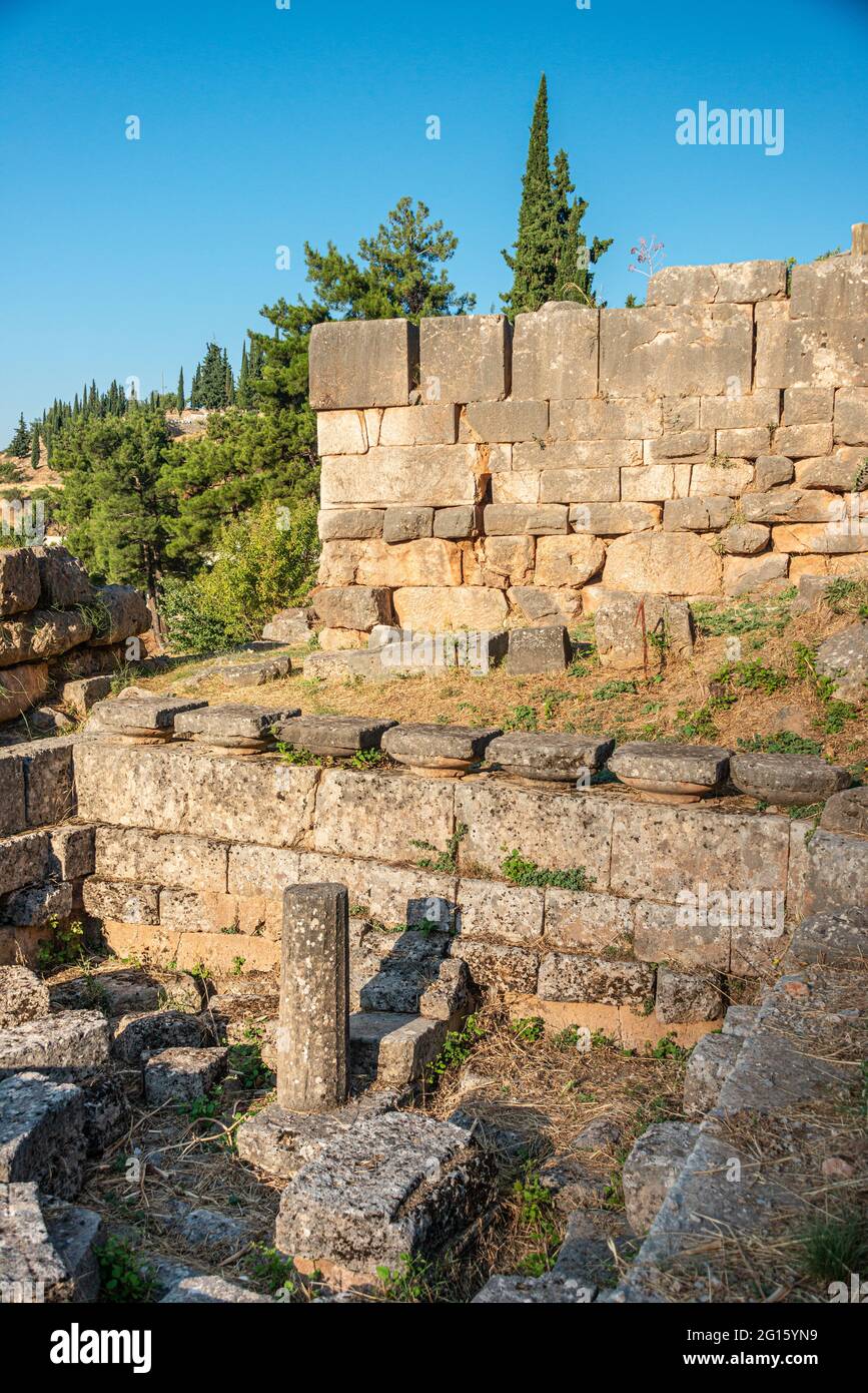 Famous delphi ruins temple hi-res stock photography and images - Alamy