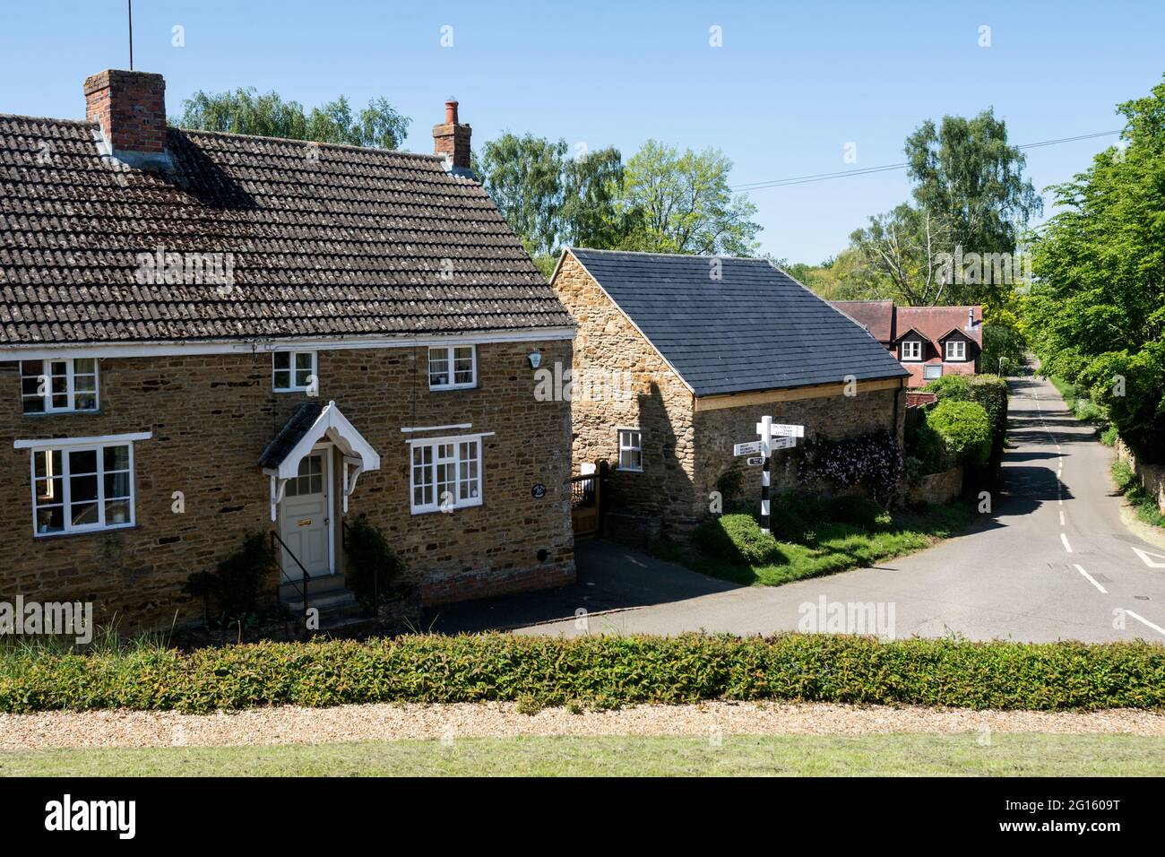 Hannington hi-res stock photography and images - Alamy