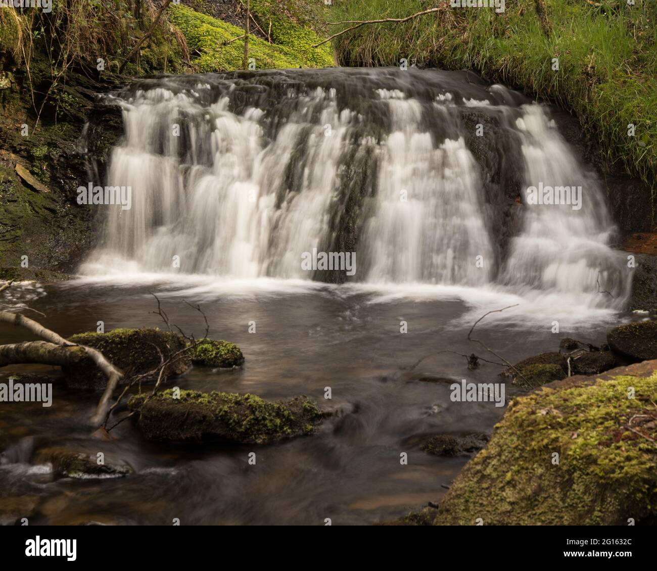 Hall dale peak district hi-res stock photography and images - Alamy