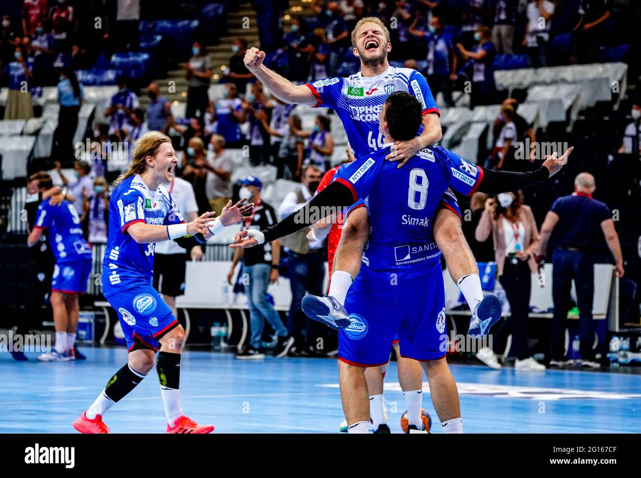 Hamburg, Germany. 04th June, 2021. Handball: DHB Cup, TBV Lemgo Lippe ...