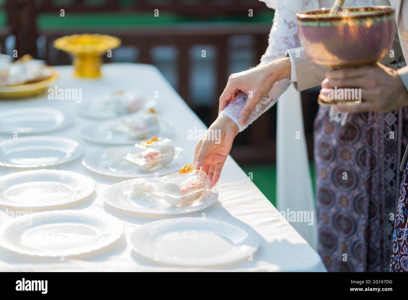Buddhist monk cooking hi-res stock photography and images - Alamy