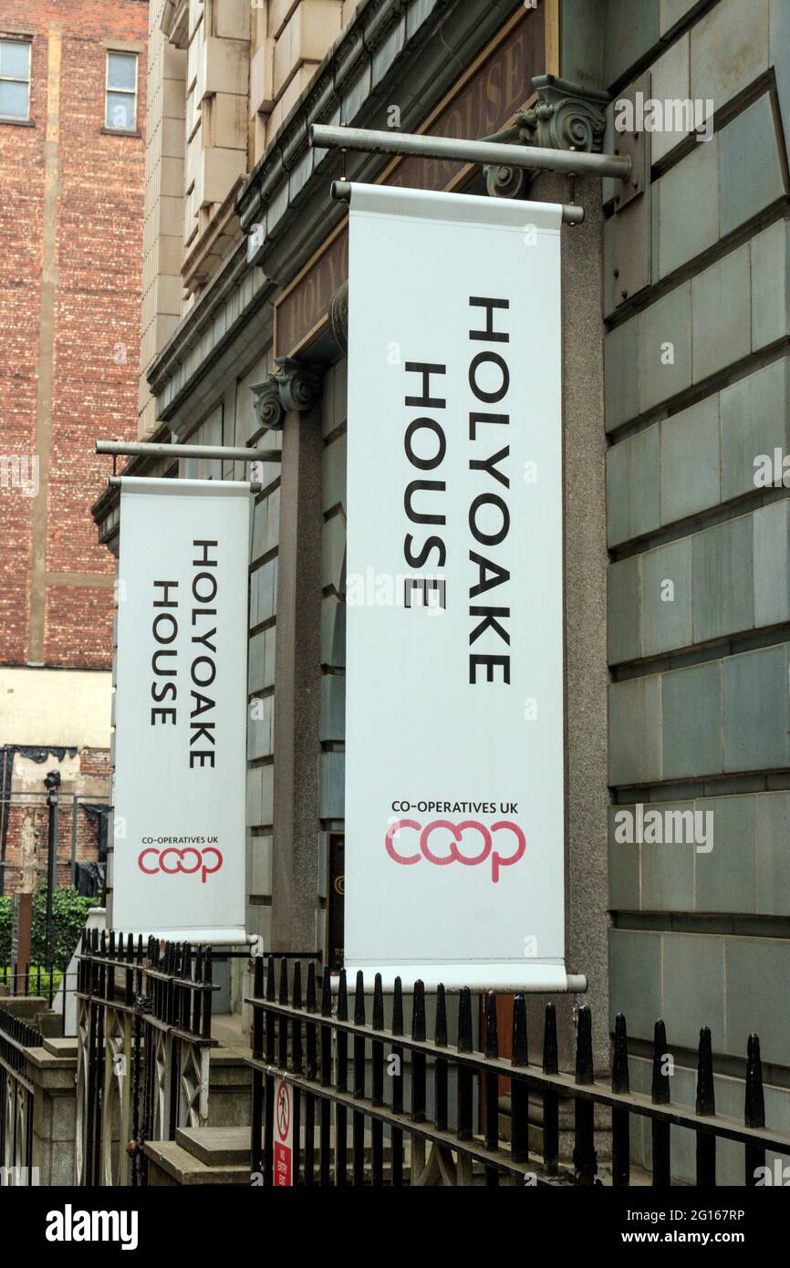Holyoake House. Hanover Street, Manchester Stock Photo - Alamy