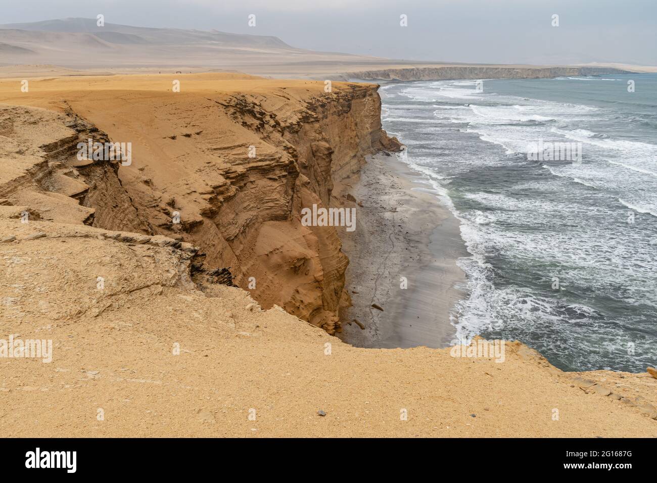 Coastal cliffs in the Paracas National Reserve, Peru Stock Photo - Alamy