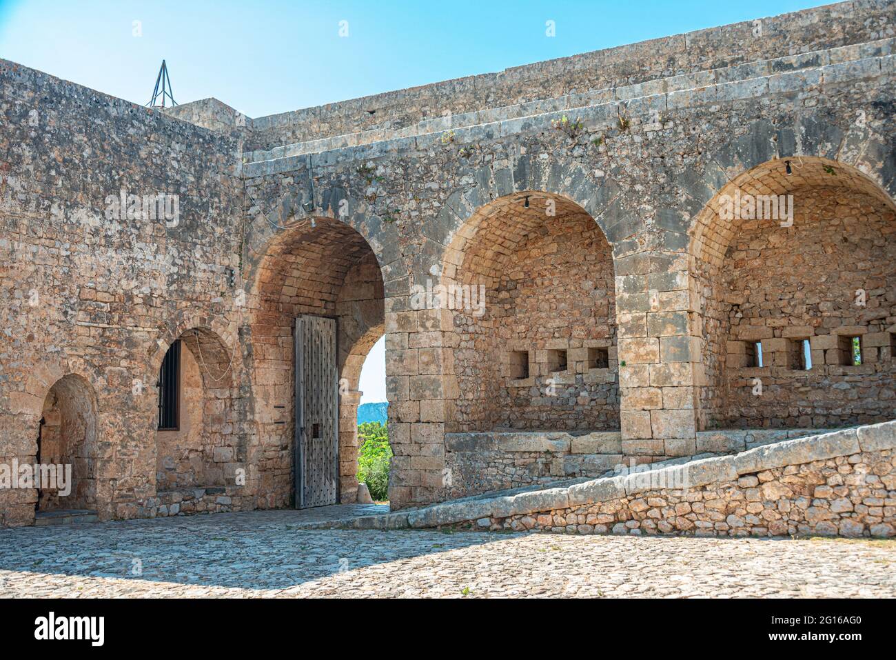 Walls of Neokastro fortress in Pylos Greece Stock Photo - Alamy
