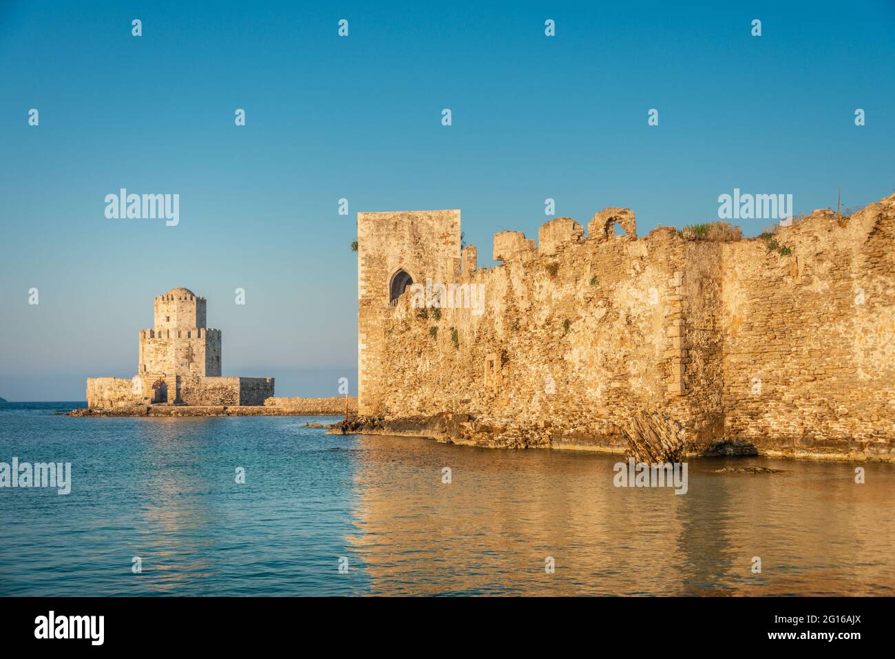 The Venetian Fortress of Methoni at sunrise in Peloponnese, Messenia ...