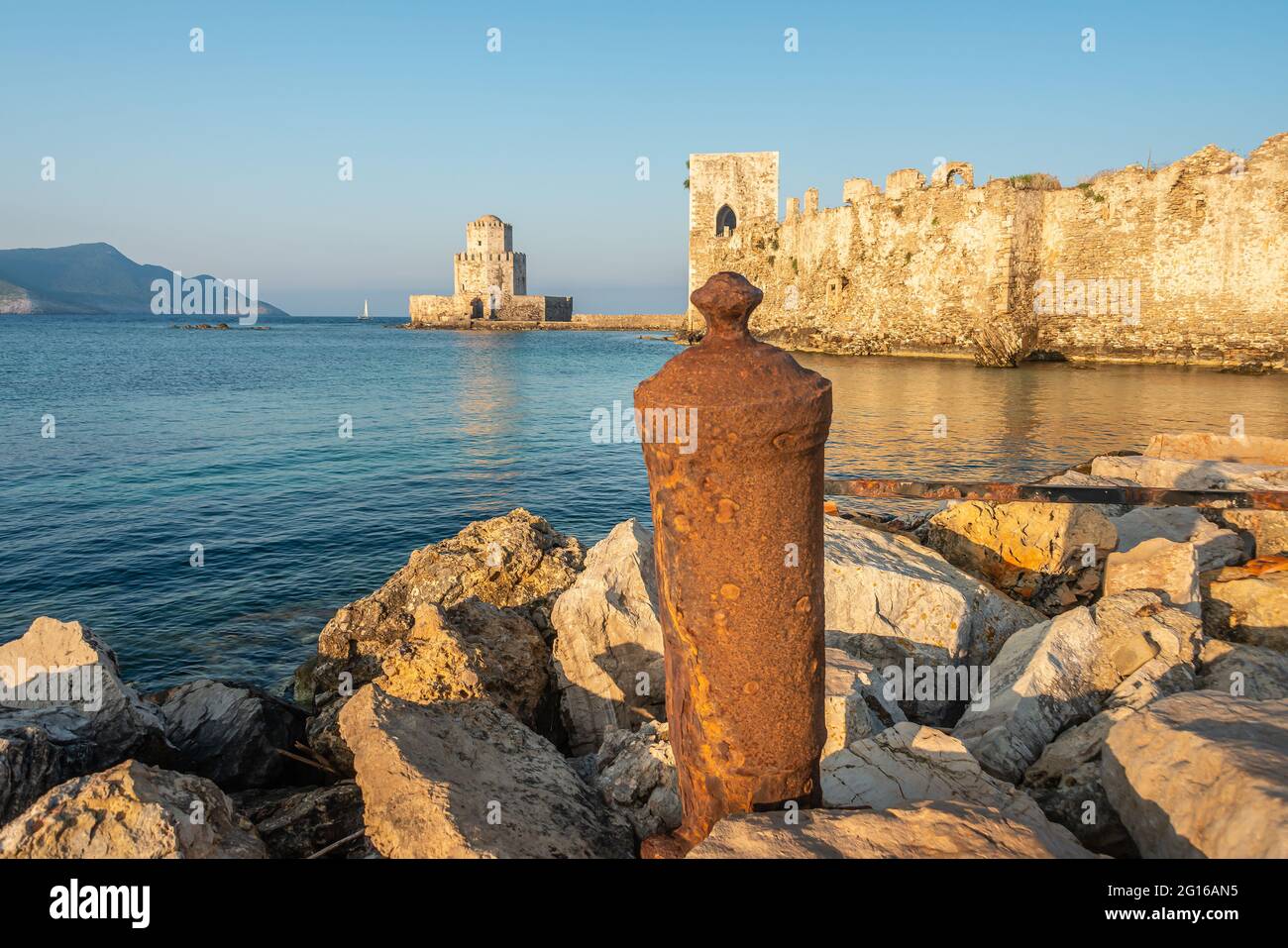 The Venetian Fortress of Methoni at sunrise in Peloponnese, Messenia ...