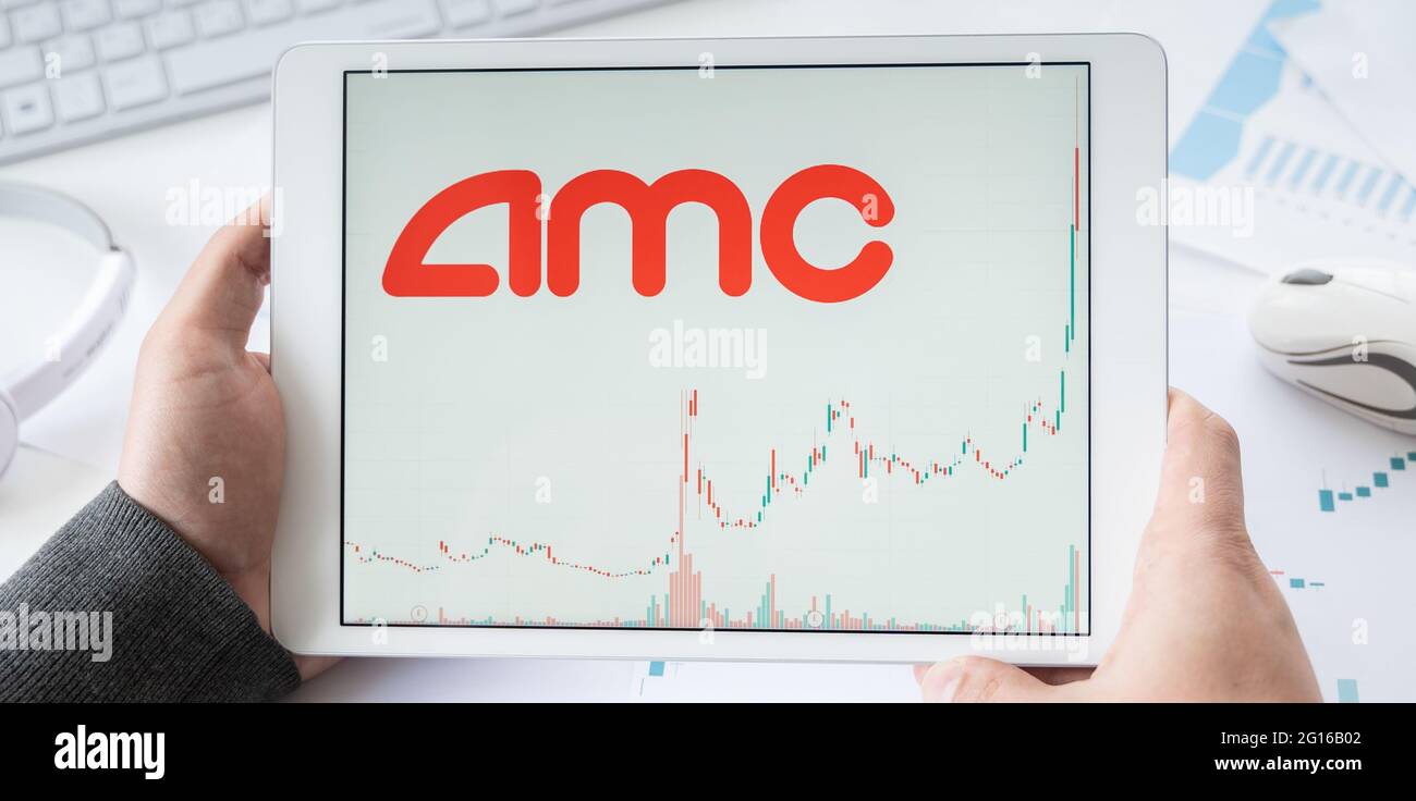 Tablet play icon hi-res stock photography and images - Alamy