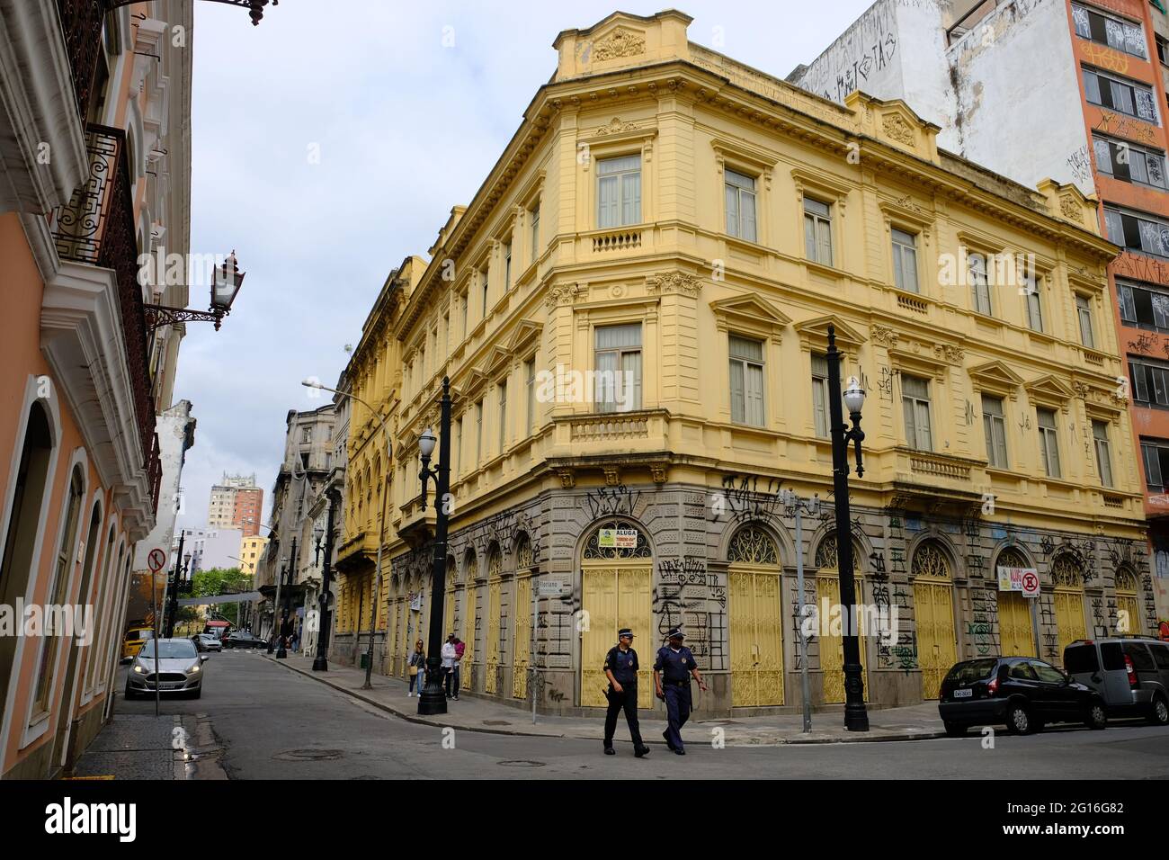 Brazil street art history hi-res stock photography and images - Alamy