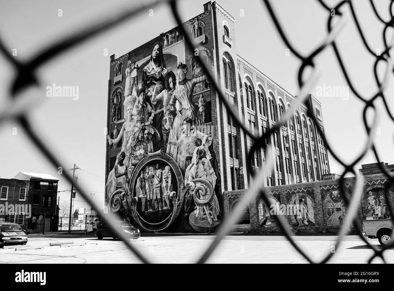 Common Threads, one of Philadelphia's most iconic murals, seen through ...