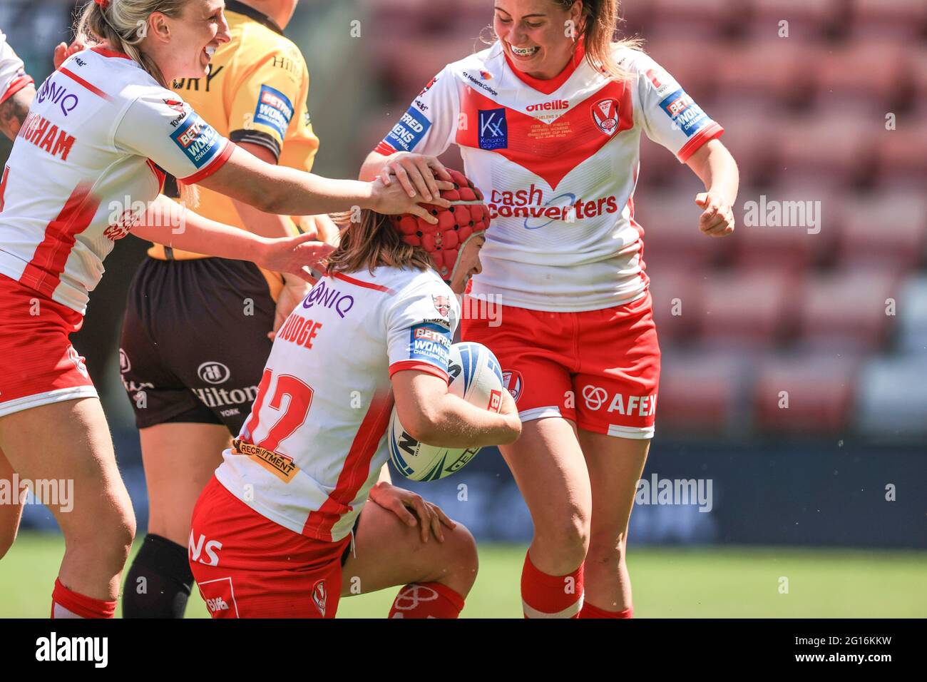 Emily Rudge (12) of St Helens celebrates her try Stock Photo - Alamy