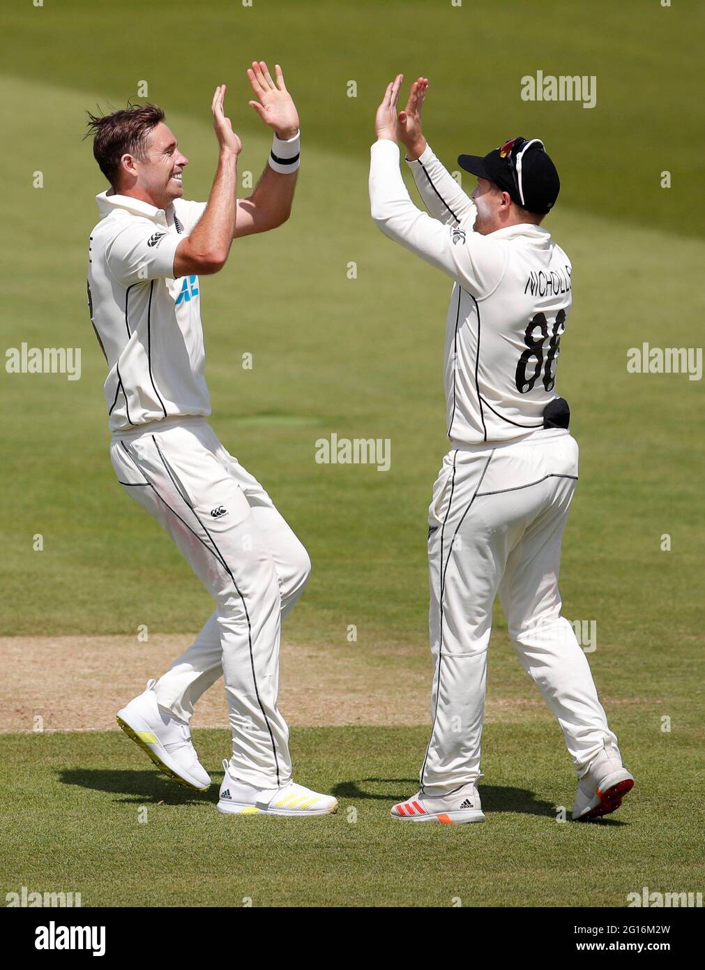 James bracey england hi-res stock photography and images - Alamy