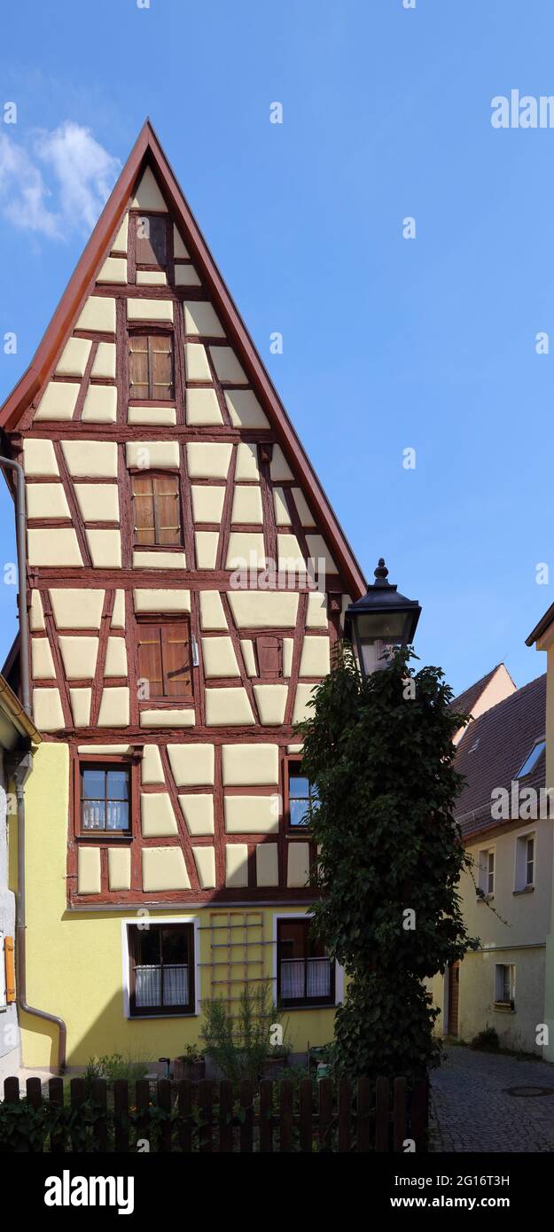 Stadt spalt hi-res stock photography and images - Alamy