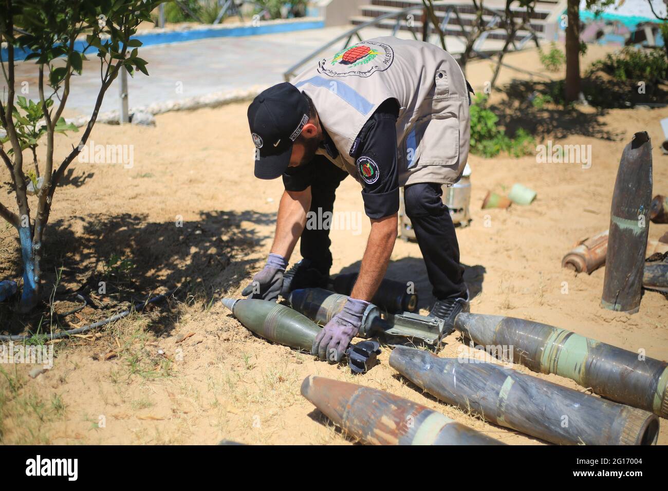 The Gaza Strip, The Gaza Strip, Palestine. 5th June, 2021. Policemen ...