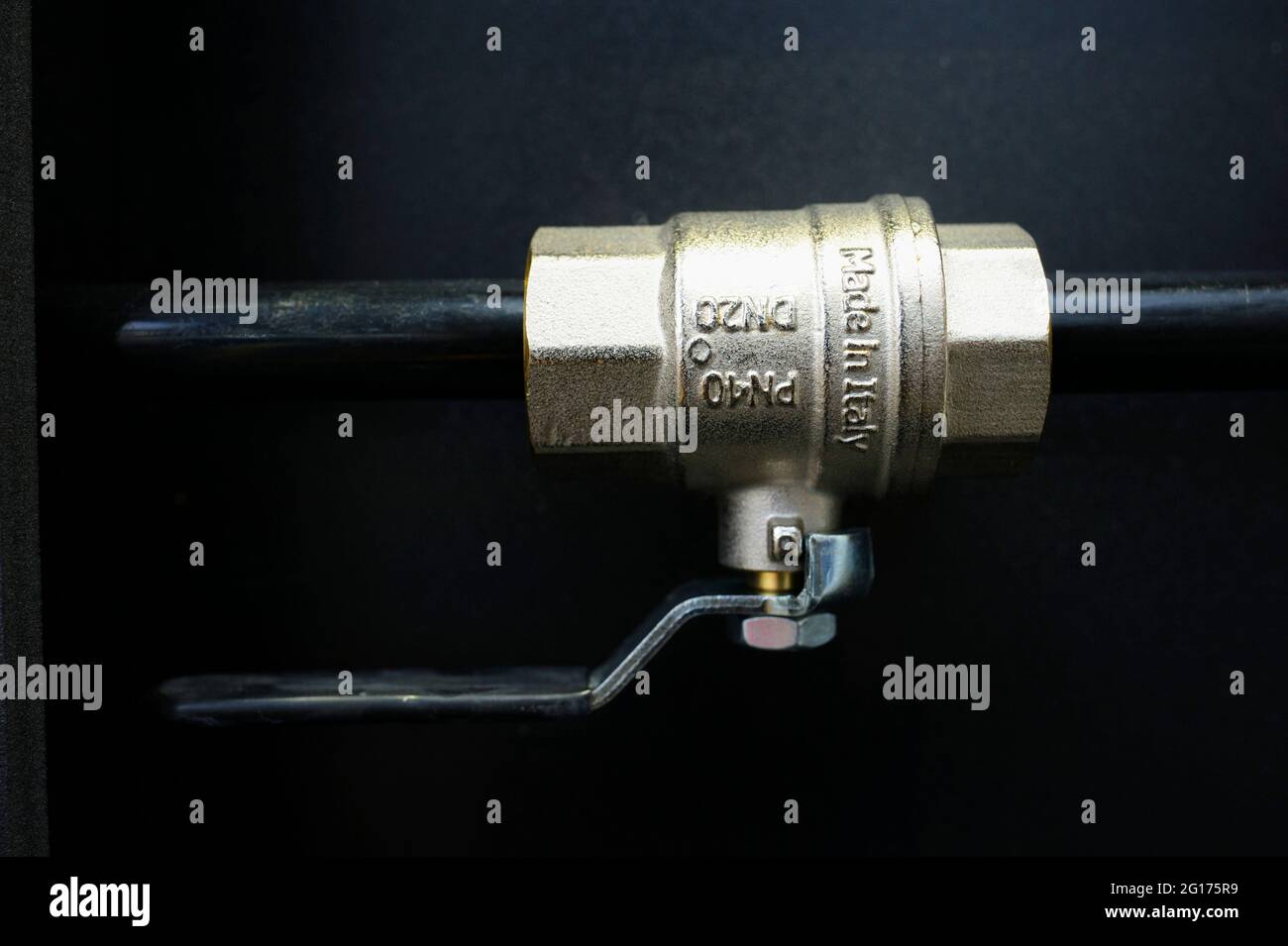 Valve stand hi-res stock photography and images - Alamy