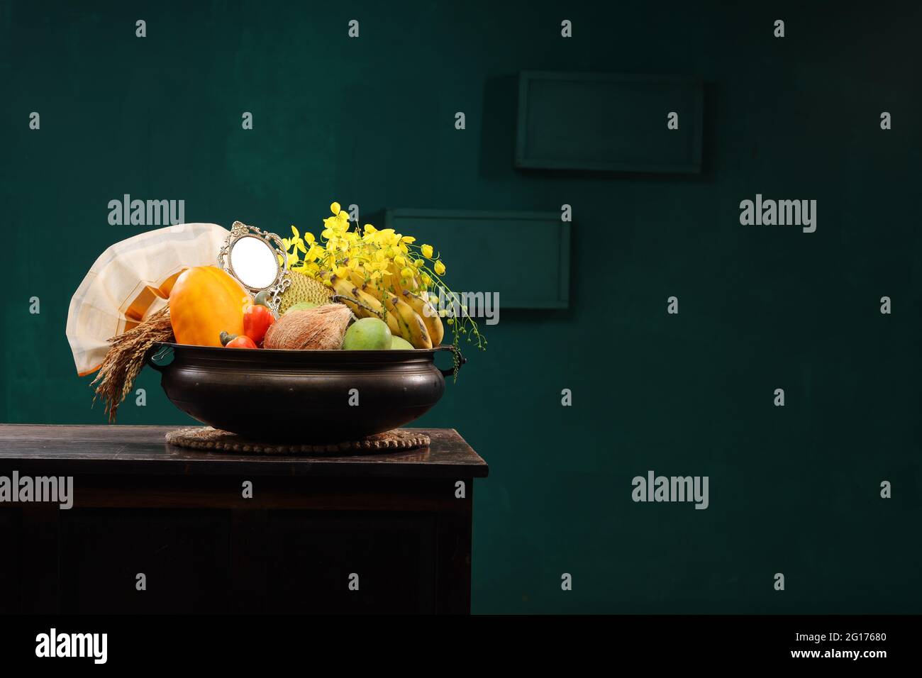 Kerala festival,rituals of Vishu festival -Vishukkani or Vishu sight, a ...