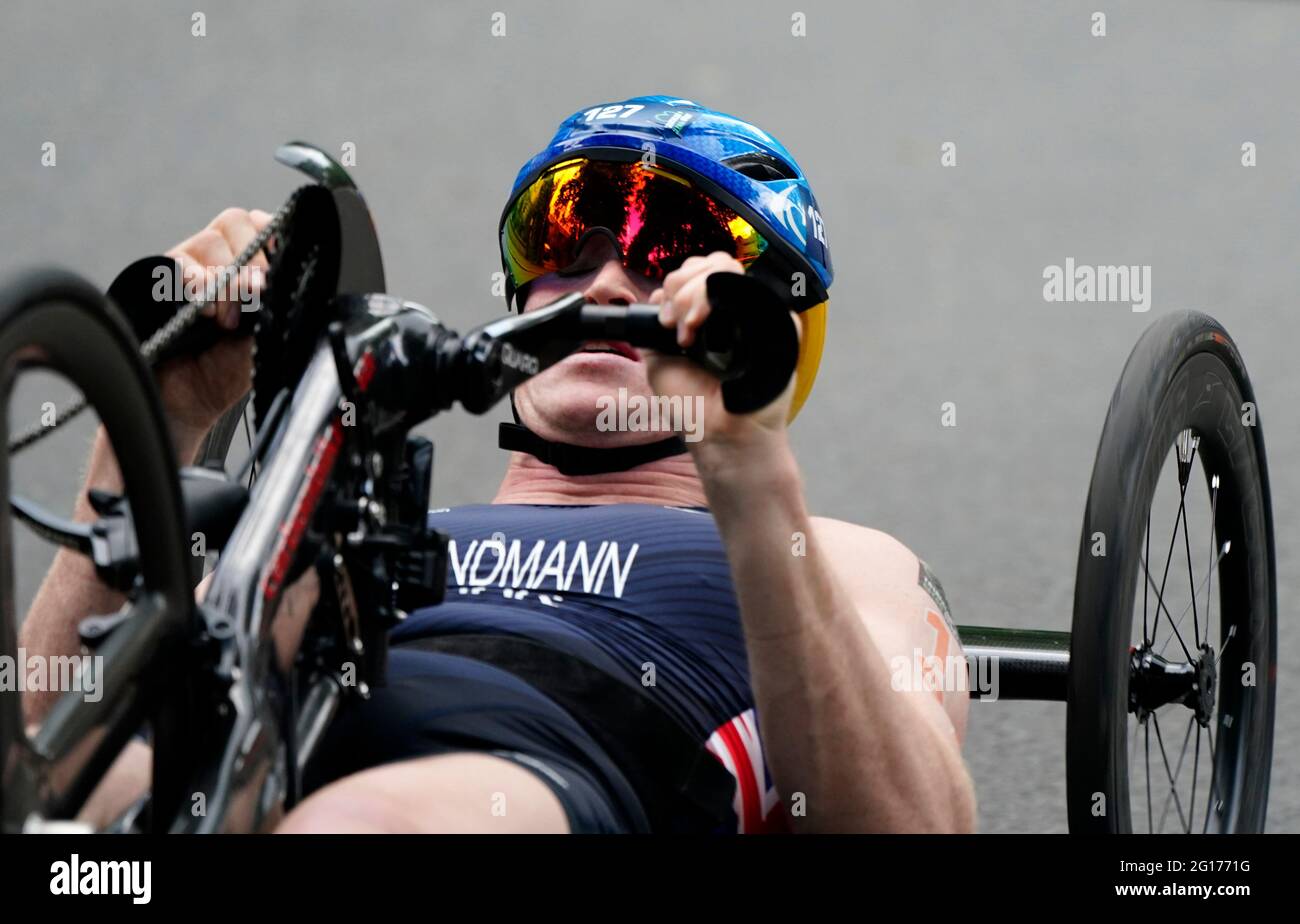 Cycling stages hi-res stock photography and images - Alamy