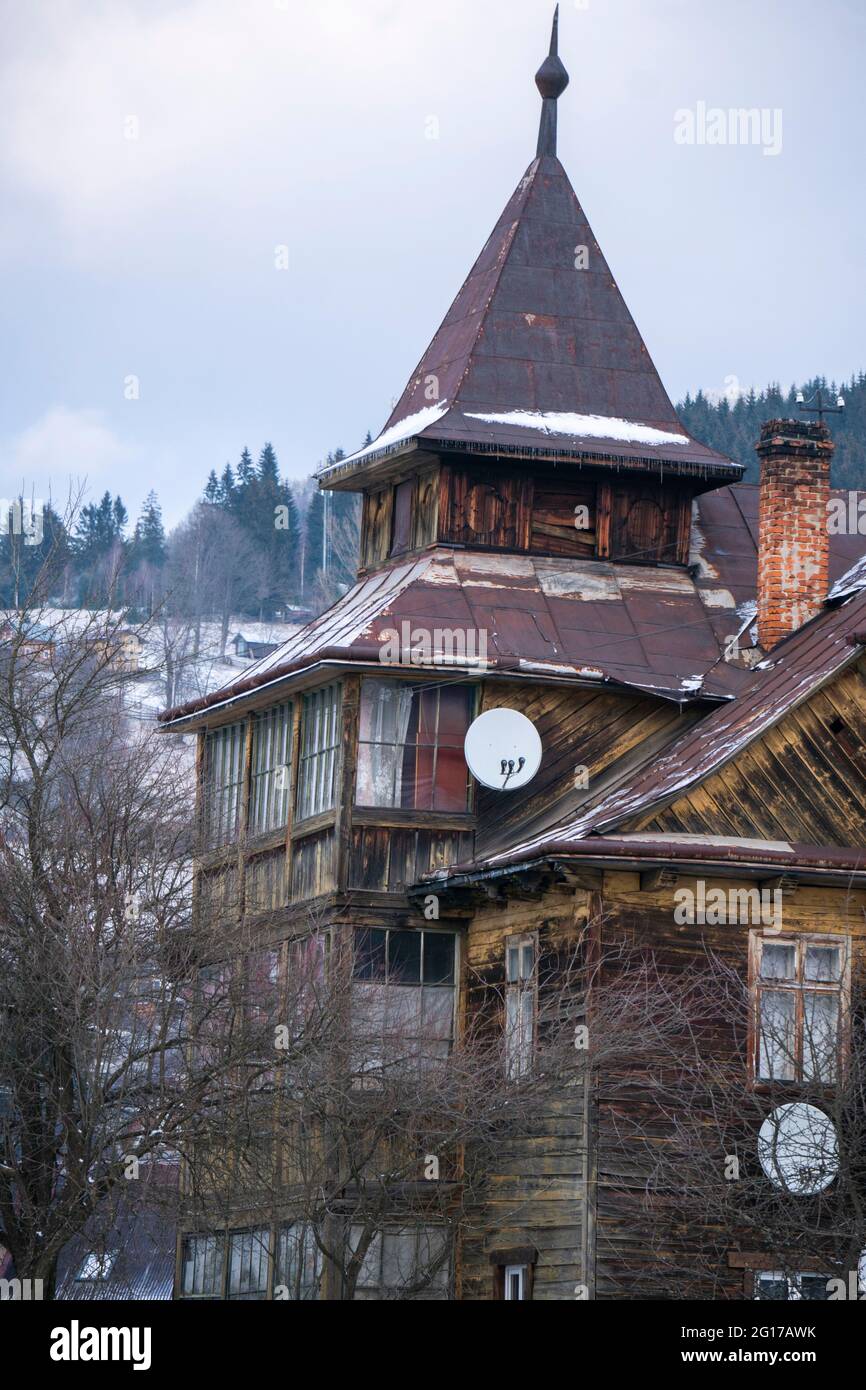 Hutsul architecture hi-res stock photography and images - Alamy