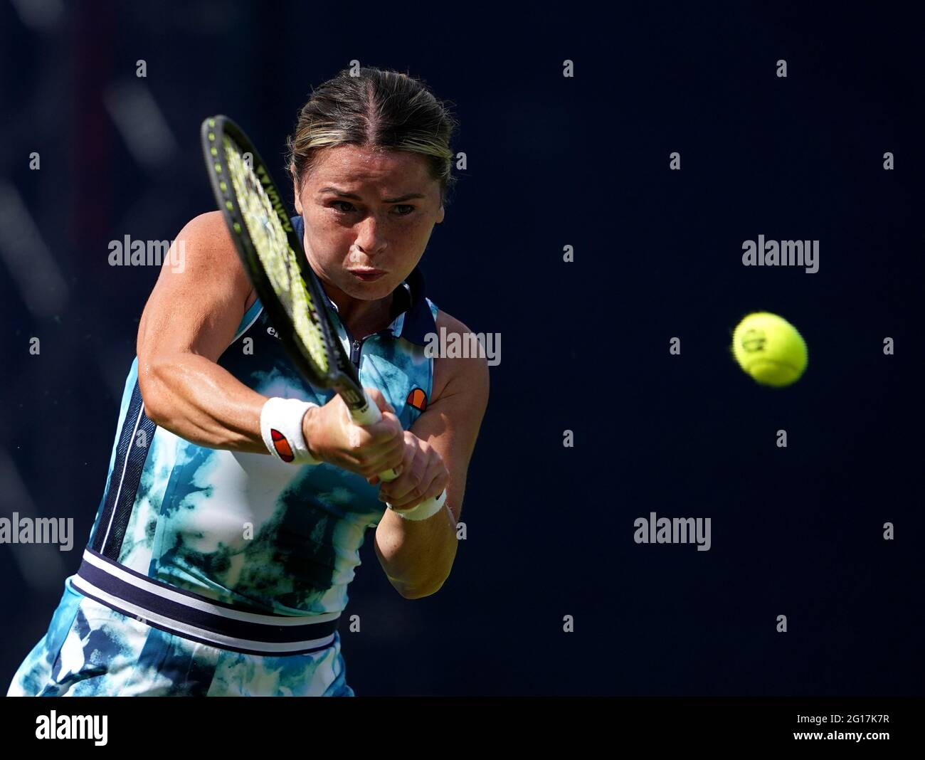 Sarah beth grey hi-res stock photography and images - Alamy