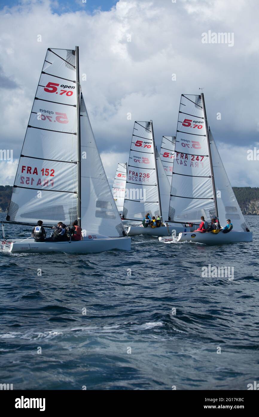 Open 5 70 hi-res stock photography and images - Alamy