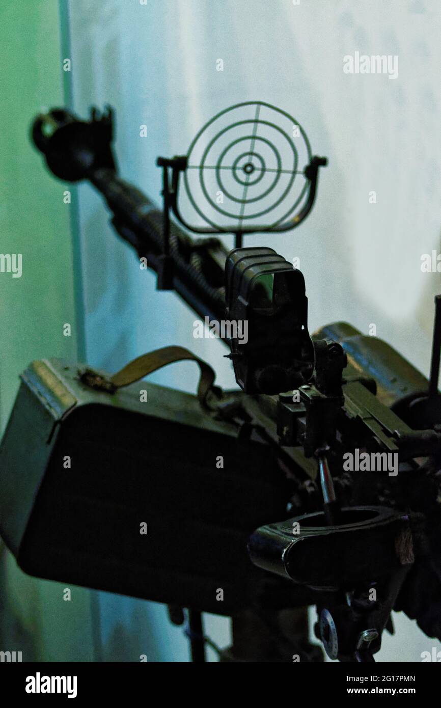 Machine gun pictures hi-res stock photography and images - Alamy