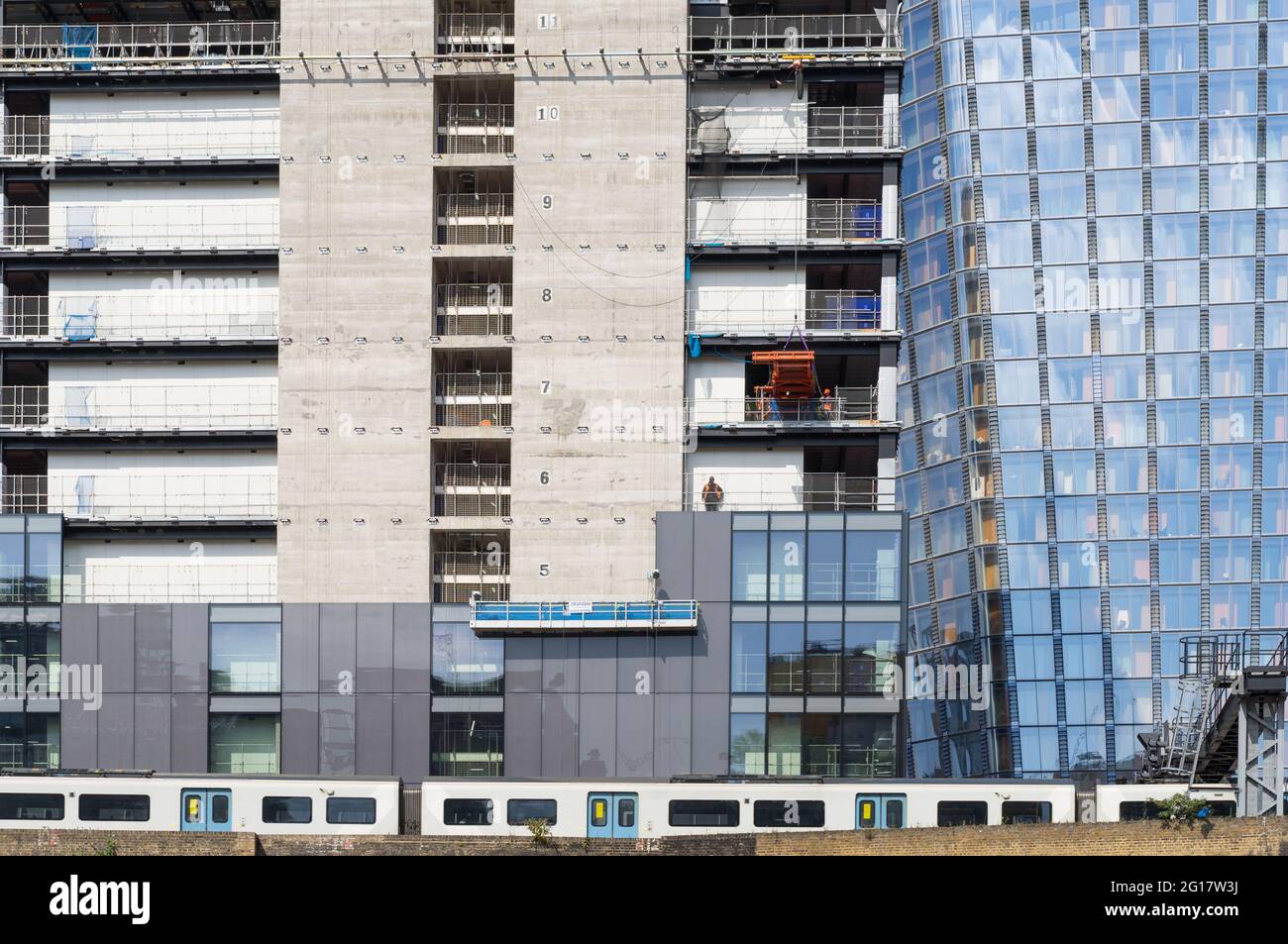 Construction work of a high rise office block. London - 5th June 2021 ...