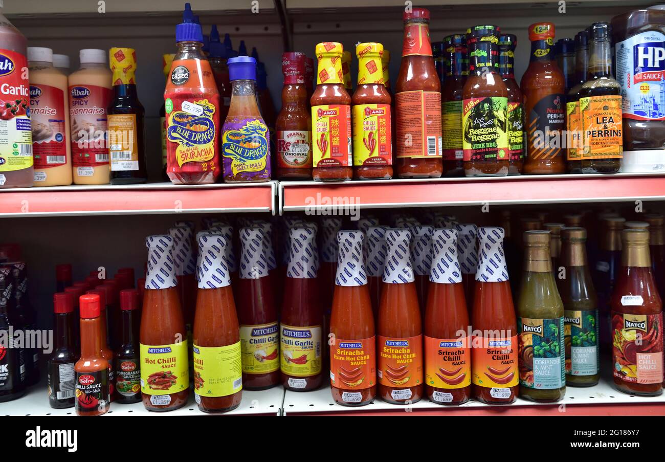 Food with sauce hi-res stock photography and images - Alamy