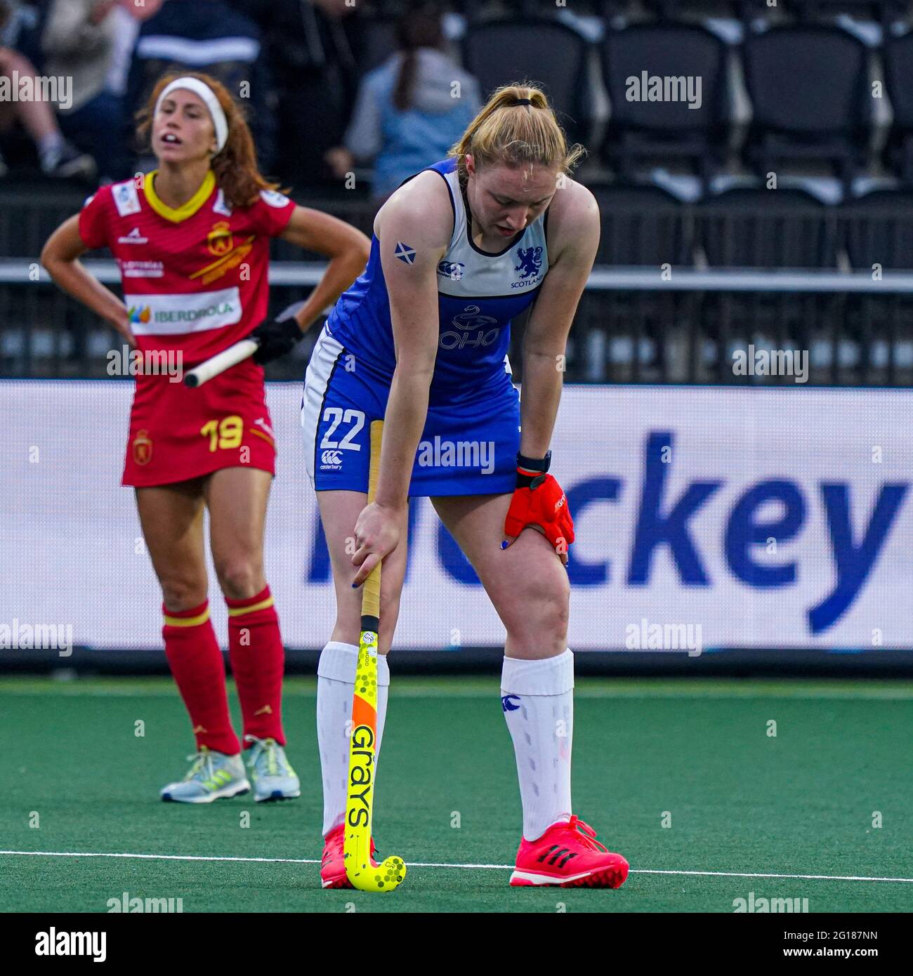AMSTELVEEN, NETHERLANDS - JUNE 5: Emily Dark of Scotland during the ...