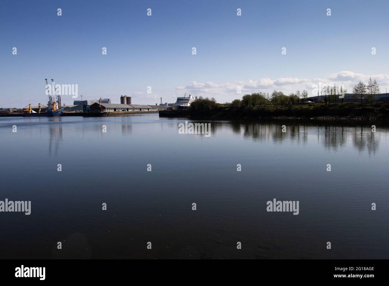 The river Clyde Stock Photo - Alamy