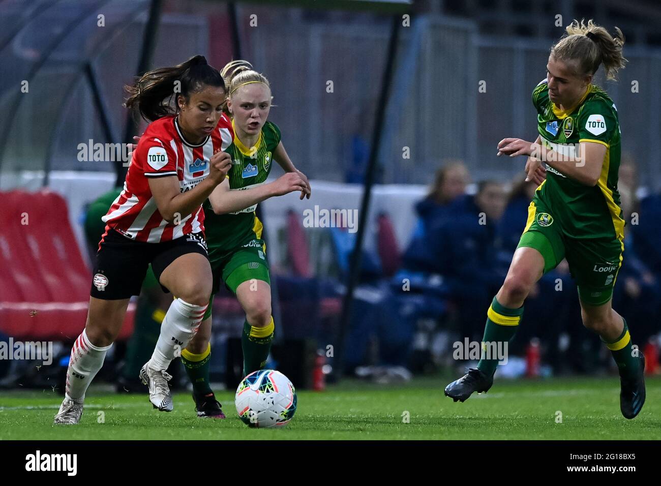 ALMERE, NETHERLANDS - JUNE 5: Naomi Pattiwael of PSV Eindhoven and ...