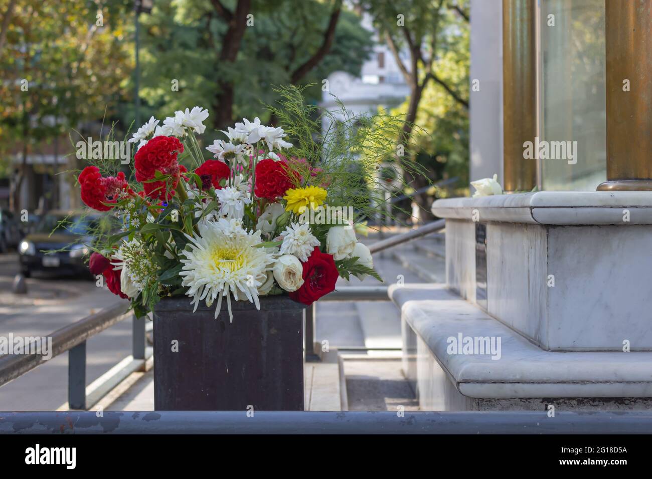 Red White And Yellow Flower Arrangements at Lance Upshaw blog