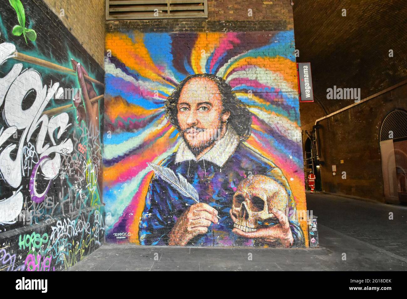 Mural of William Shakespeare in Southwark, London Stock Photo - Alamy