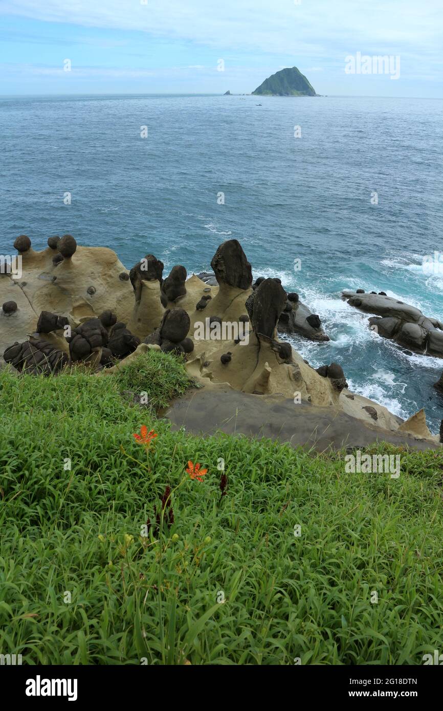 Heping island park with cliff hi-res stock photography and images - Alamy