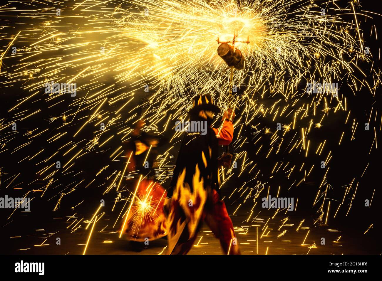 Barcelona, Spain. 5th June, 2021. Fire runners of the 'Diables Vell de ...