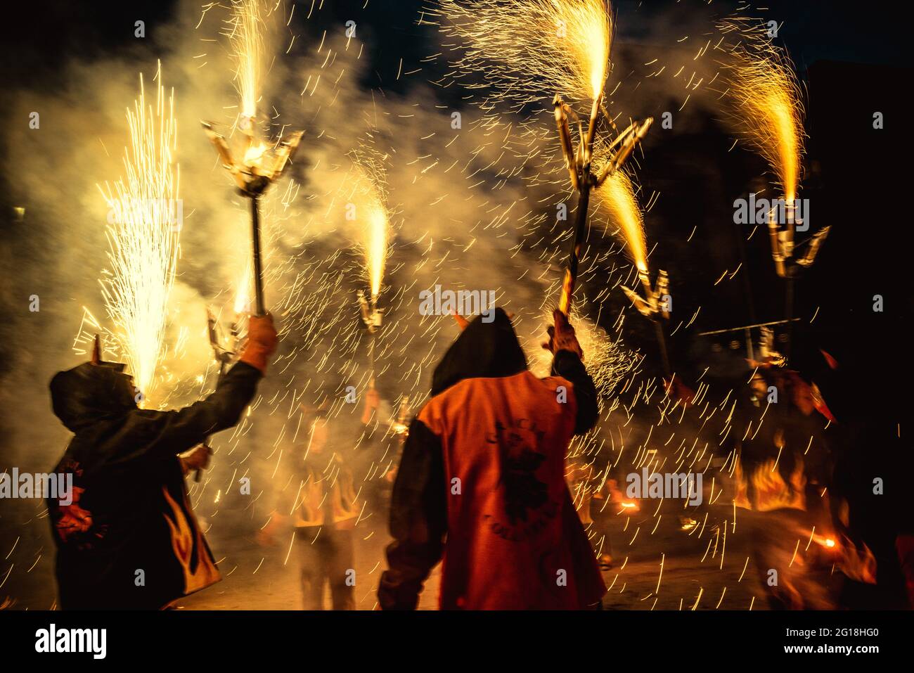 Barcelona, Spain. 5th June, 2021. Fire runners of the 'Diables Vell de ...