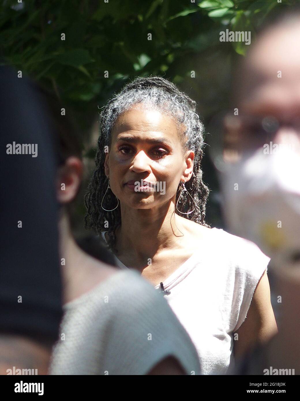 Maya wiley hi-res stock photography and images - Alamy