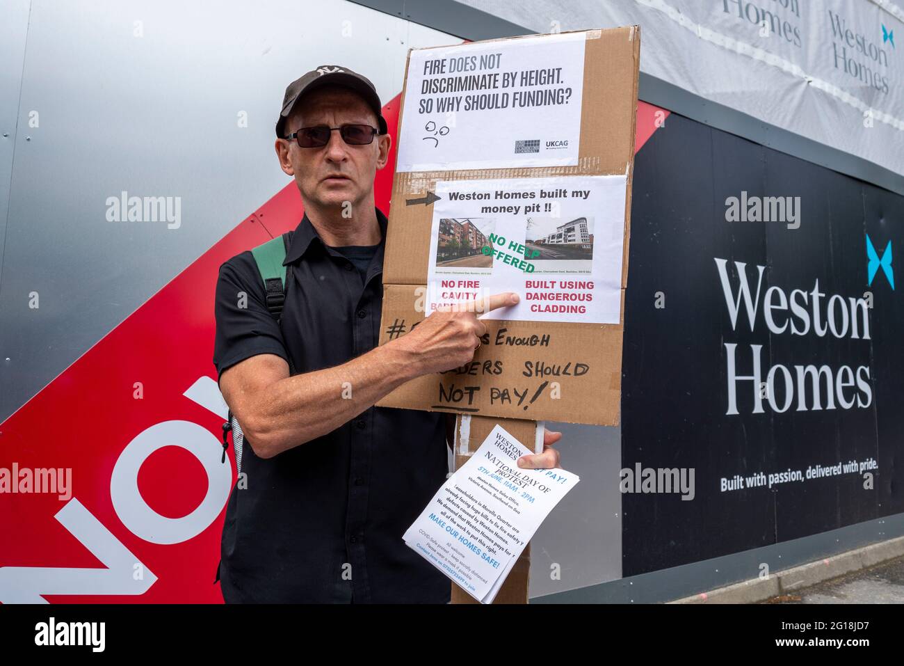 Cladding protest hi-res stock photography and images - Alamy