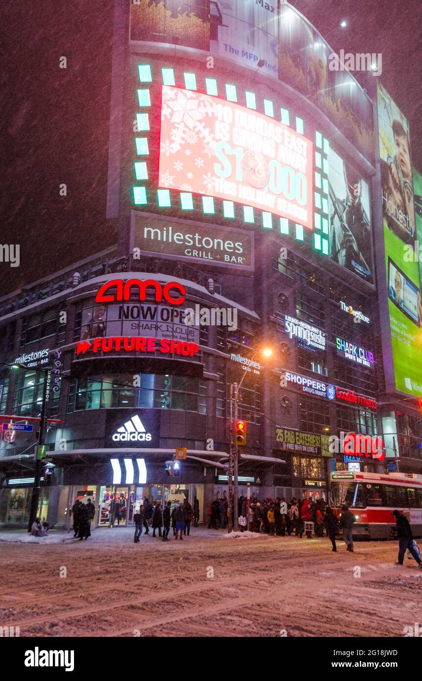 Toronto winter hi-res stock photography and images - Alamy